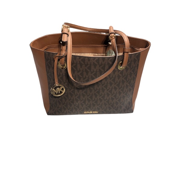 Michael Kors | Bags | Michael Kors Walsh Leather Carry All Tote Bag ...